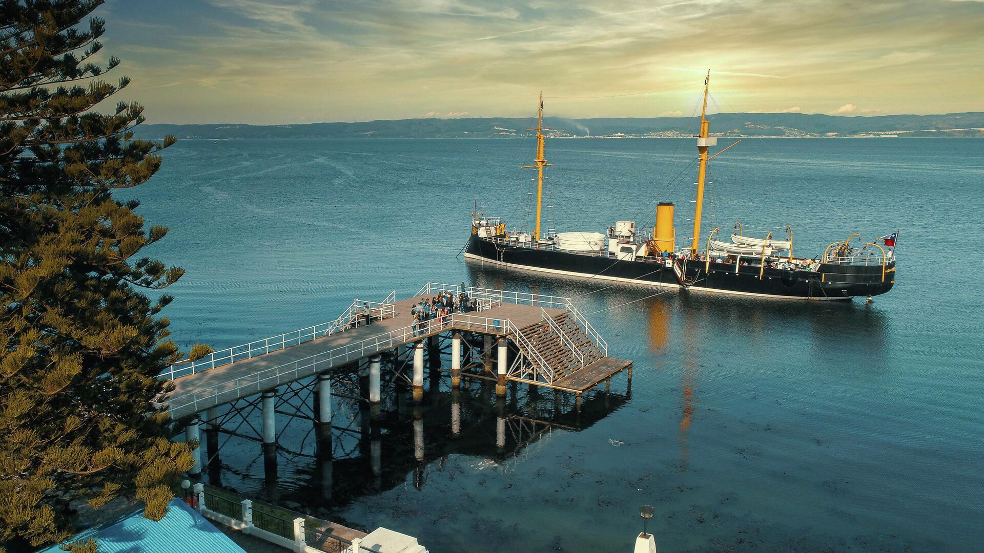 El Huáscar, el barco de guerra que une y distancia a Perú y Chile - 07. ...